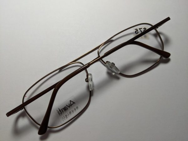 Avanti / VP-115 / Eyeglasses - E-Z Optical
